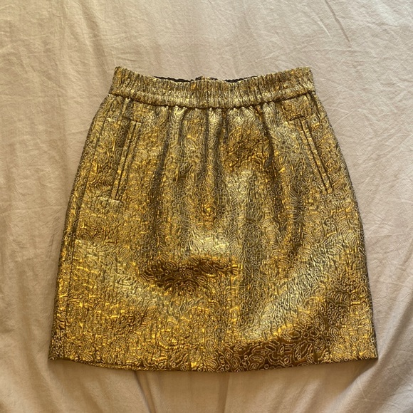 LOFT | Skirts | Gold Mini Skirt | Poshmark